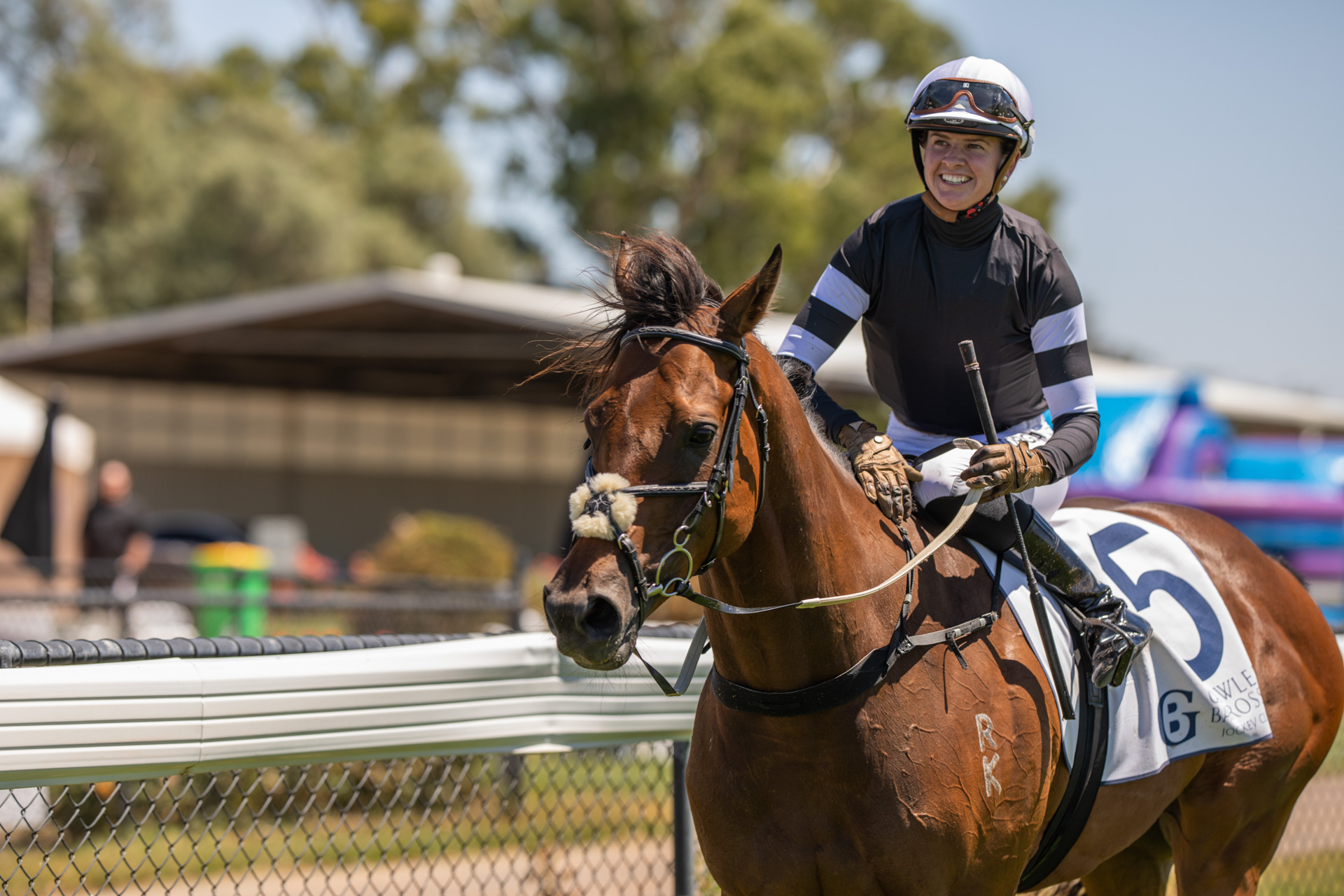 Apprentices steal the show in SA | Country Racing SA