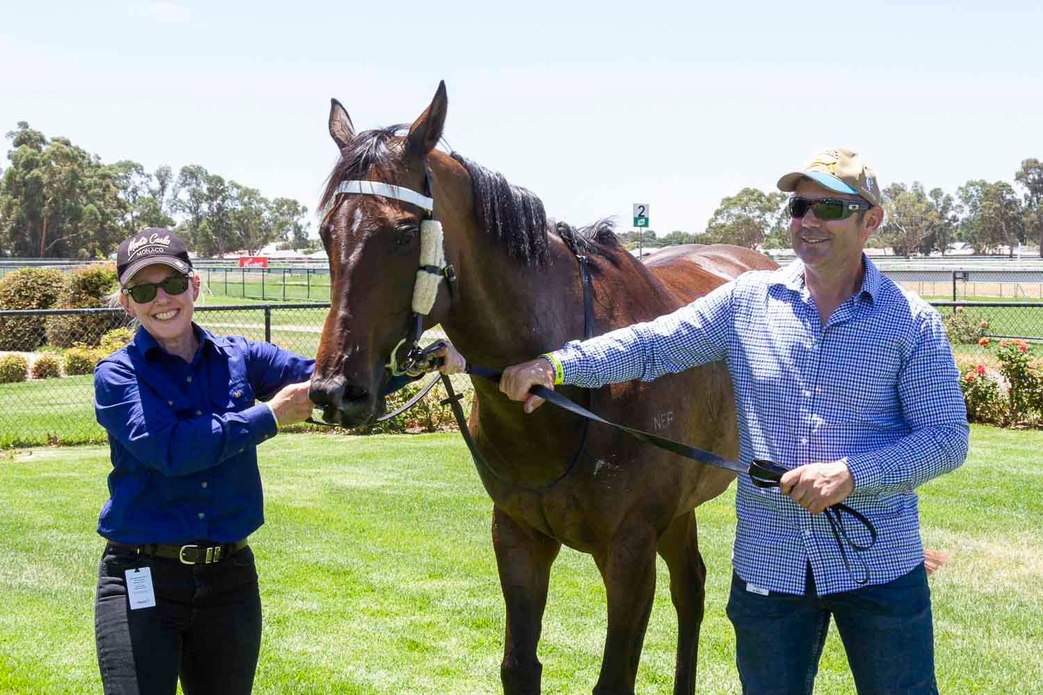 Donna’s journey from Phar Lap fan to winning trainer | Country Racing SA